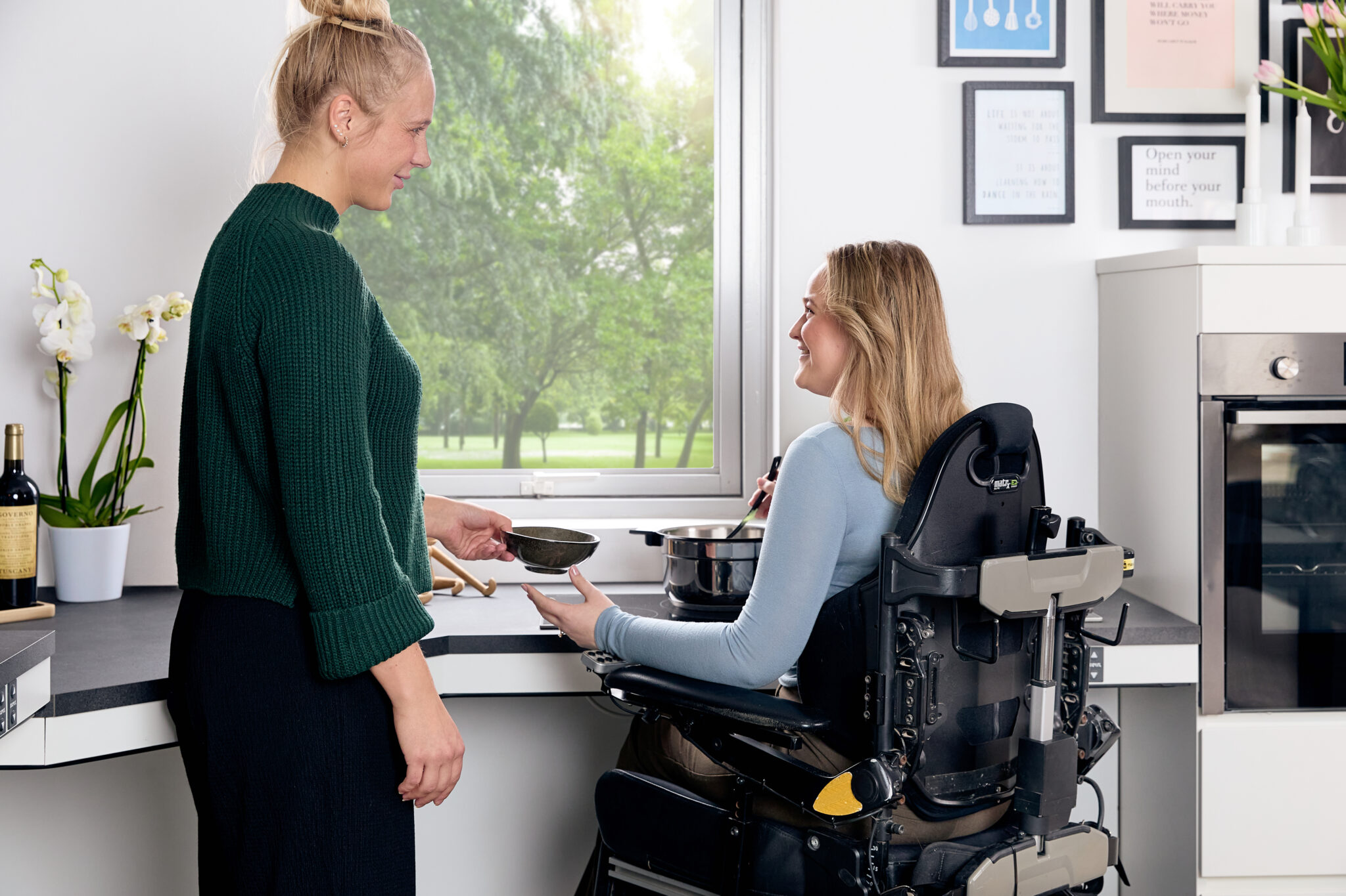 Height adjustable kitchen worktops | Ropox