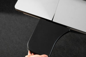 Height adjustable desks for wheelchair users | Ropox