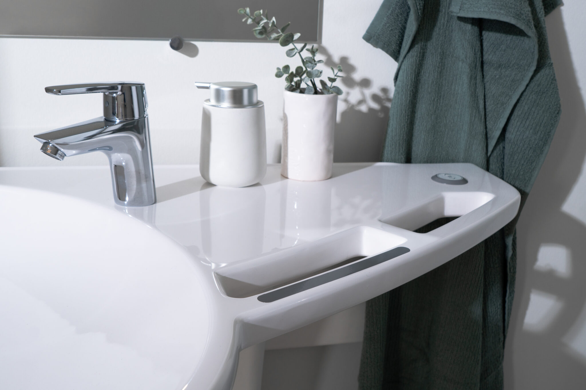 Accessible wash basins for elderly and disabled | Ropox